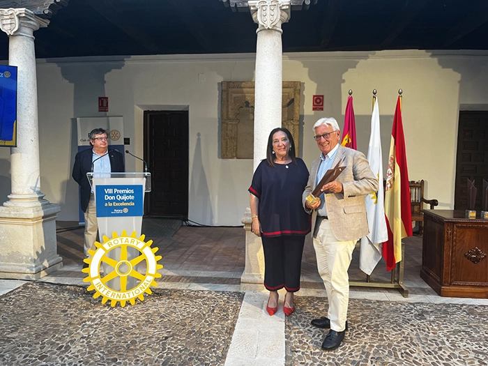 Jesús Ortega, presidente de RECAMDER, recibe el Premio ‘Don Quijote a ...